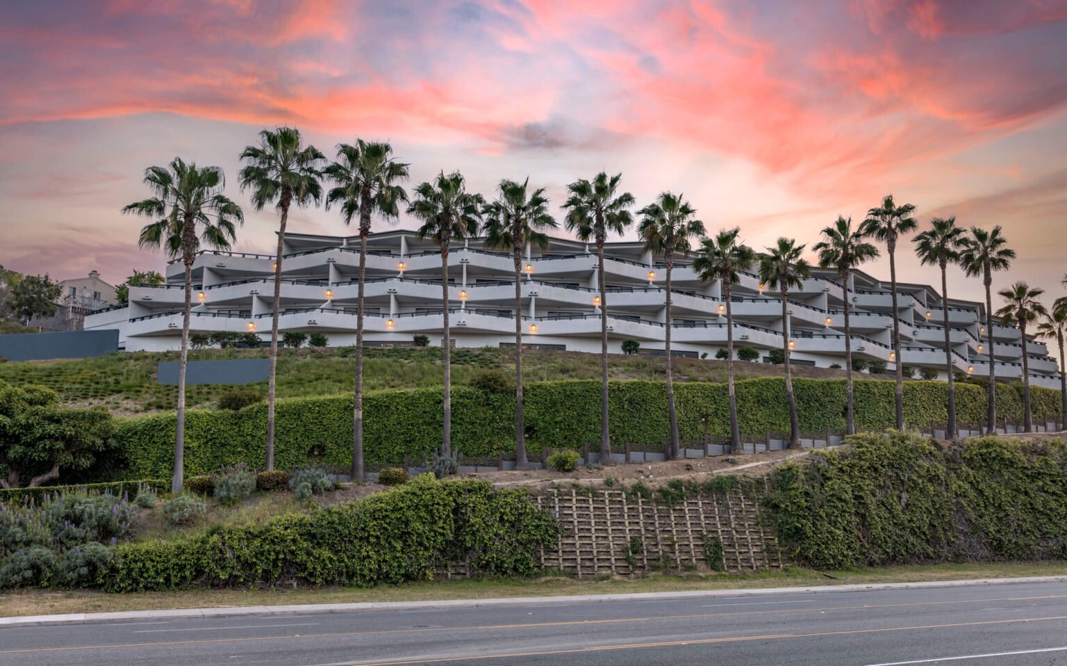 The Encinitan Hotel & Suites - Visit Encinitas CA - Discover the ...